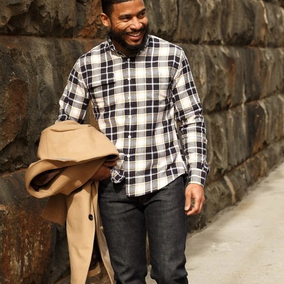 Hugh & Crye | Shirts | Mens Hugh Crye Swanson Long Sleeve Button Down ...